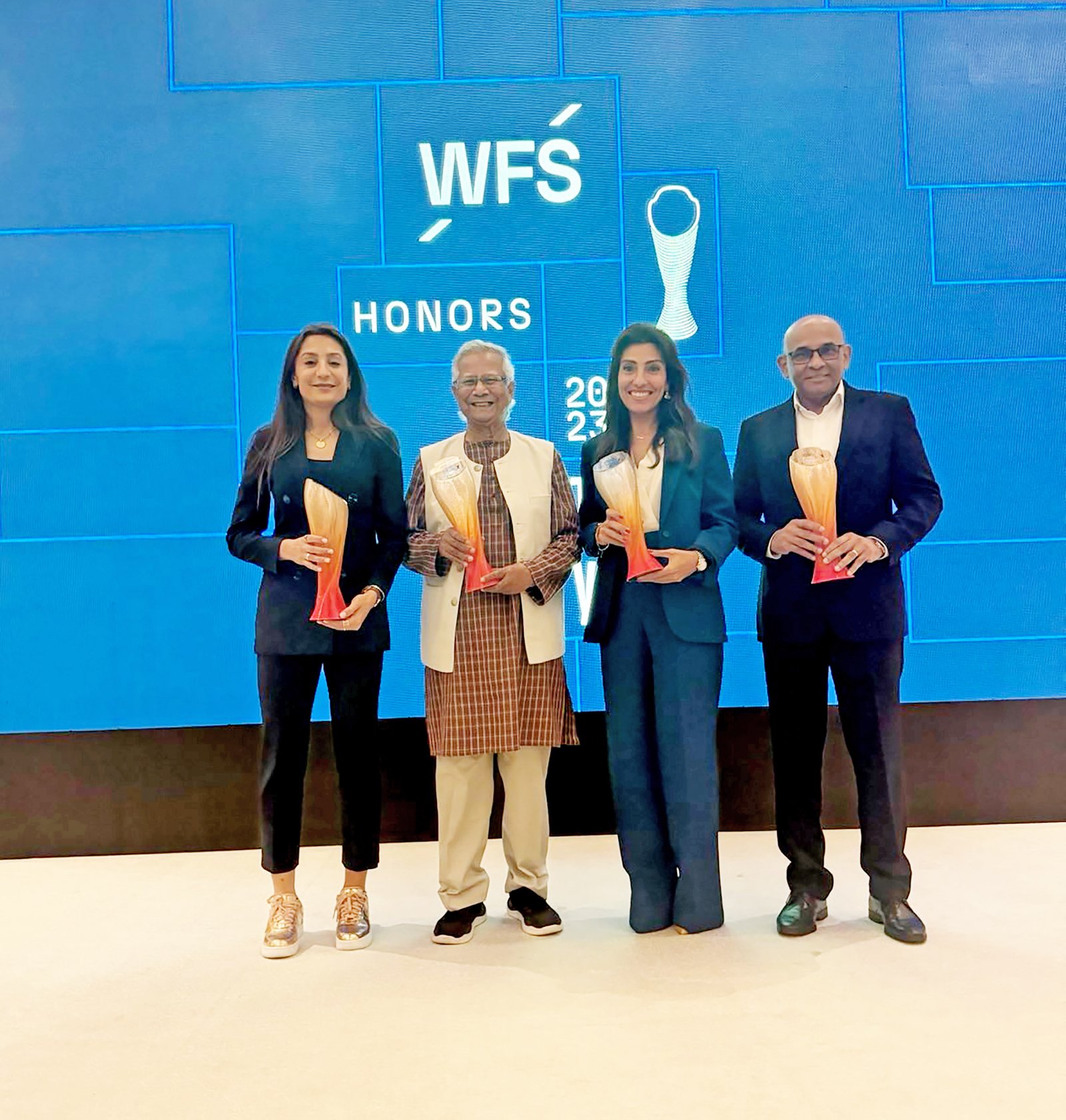 Professor Yunus Receives World Football Summit Award